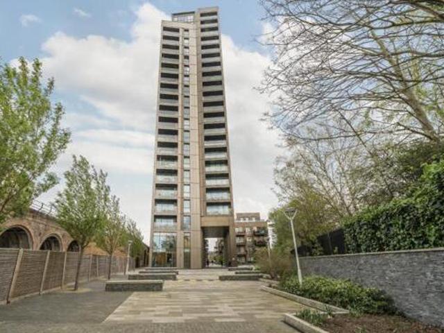 2 Bedroom Apartment For Rent In New Cross, London