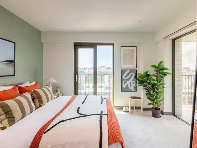2 bedroom apartment for rent in New England Street, BN1