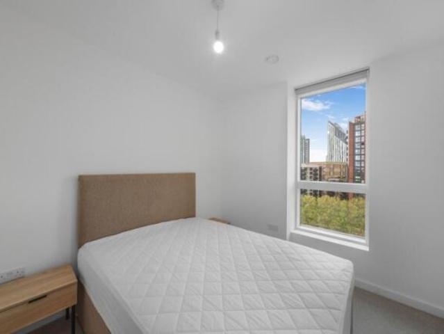 2 bedroom apartment for rent in New Kent Road London SE1