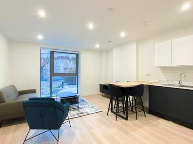 2 Bedroom Apartment For Rent In New Kings Head Yard