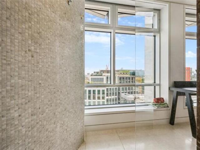 2 bedroom apartment for rent in New Oxford Street, London, WC1A