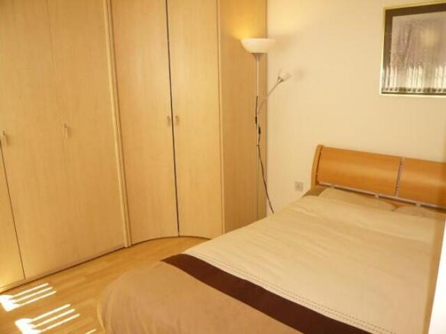 2 bedroom apartment for rent in Newmarket Street, B3