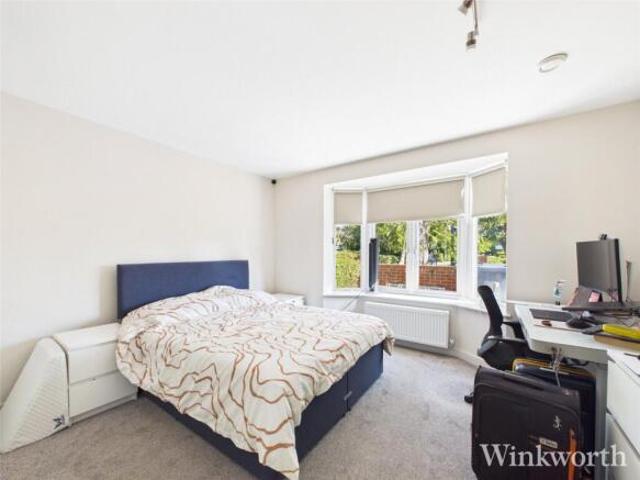 2 bedroom apartment for rent in Noel Road, London, W3