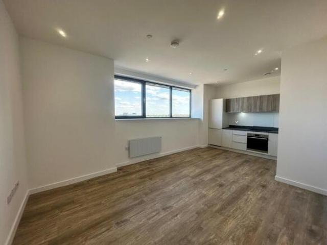 2 bedroom apartment for rent in Normandy House, RG21