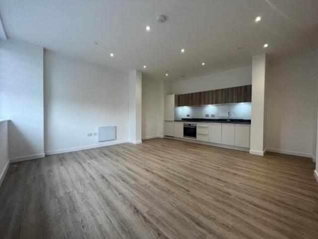 2 bedroom apartment for rent in Normandy House, RG21