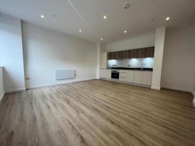 2 bedroom apartment for rent in Normandy House, RG21