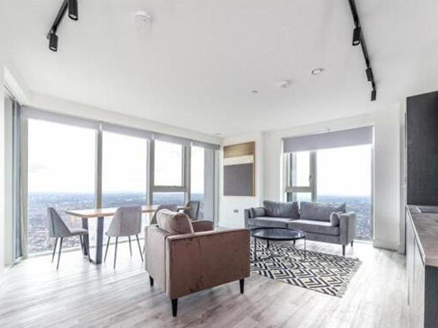 2 Bedroom Apartment For Rent In North Acton, London