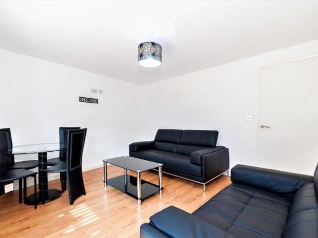 2 bedroom apartment for rent in North Crescent, 55 North Street, Leeds, West Yorkshire, LS2