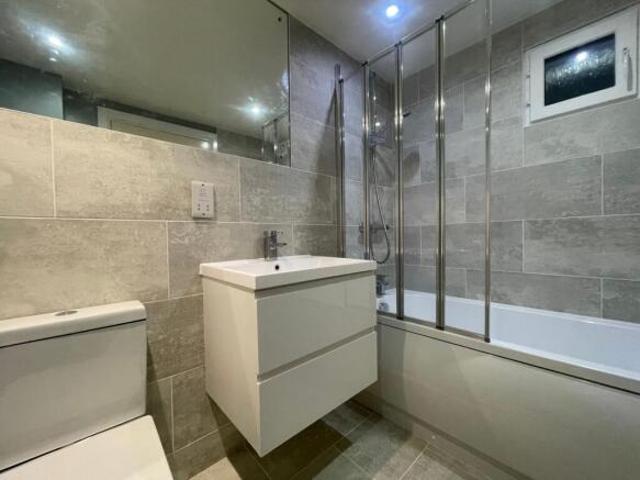 2 bedroom apartment for rent in North Crescent, 55 North Street, Leeds LS2