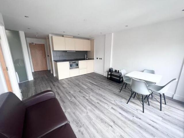 2 bedroom apartment for rent in North West, Talbot Street, NG1