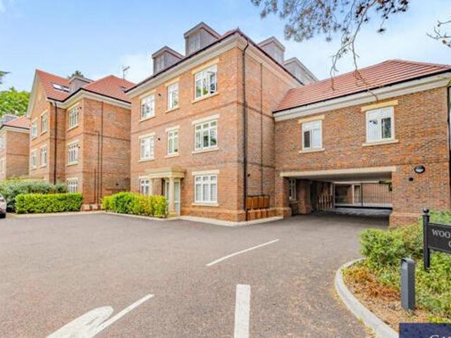 2 Bedroom Apartment For Rent In Northwood, Middlesex