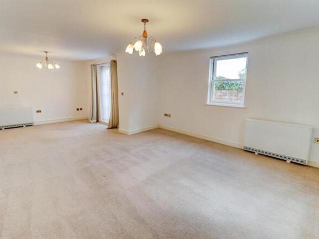 2 bedroom apartment for rent in Northumberland Road, Leamington Spa, CV32