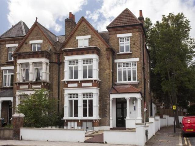 2 bedroom apartment for rent in Norwood Road, London, SE24