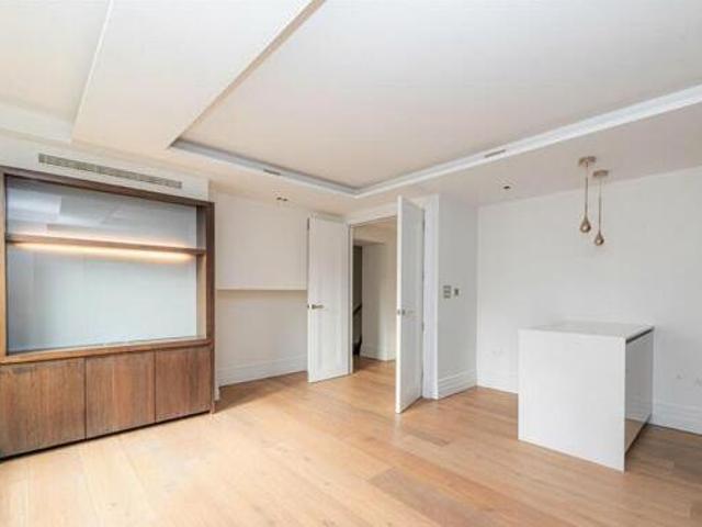 2 Bedroom Apartment For Rent In Notting Hill, London