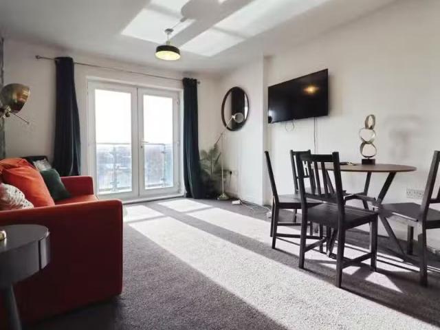 2 bedroom apartment for rent in Overstone Court, CARDIFF, CF10