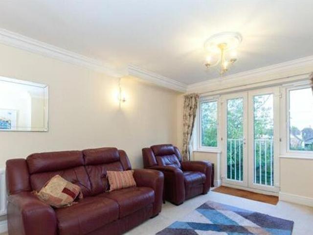 2 Bedroom Apartment For Rent In Oxford