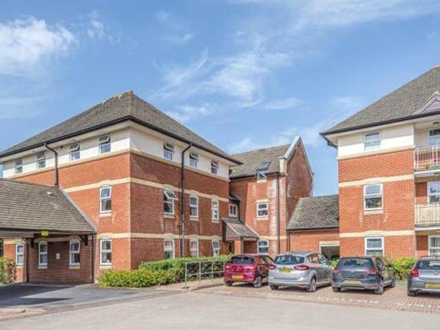 2 Bedroom Apartment For Rent In Oxford