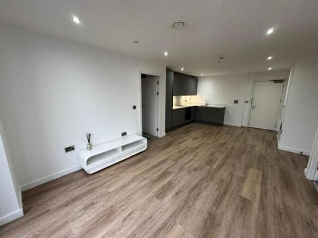 2 bedroom apartment for rent in Oxygen Tower, Store Street, Manchester, M1