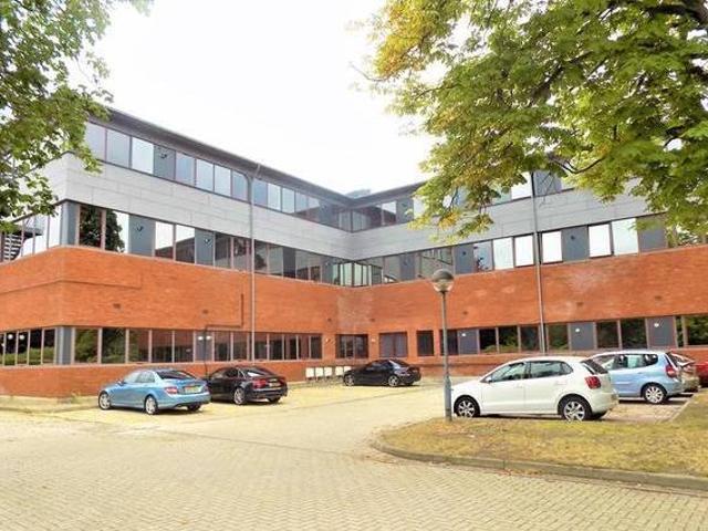 2 bedroom apartment for rent in Oak House Harvest Crescent GU51