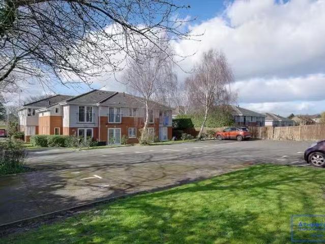 2 bedroom apartment for rent in Oakdale Road, Elm Grange, BH15