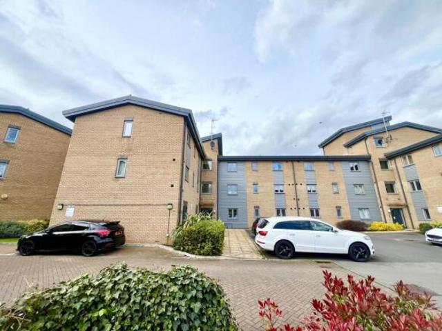 2 bedroom apartment for rent in Old Towcester Road, NORTHAMPTON, NN4
