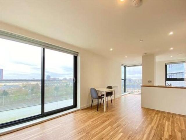 2 Bedroom Apartment For Rent In Old Trafford