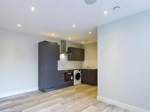2 Bedroom Apartment For Rent In Old Guildhall Yard, Doncaster