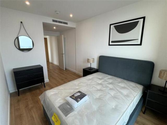 2 bedroom apartment for rent in One Thames Quay 222 Marsh Wall, London, E14