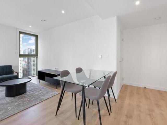 2 bedroom apartment for rent in One Thames quay, Marsh Wall, E14