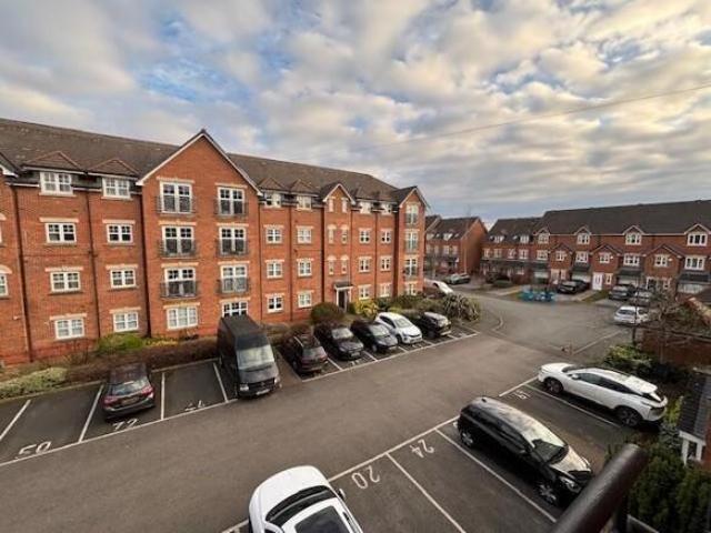 2 bedroom apartment for rent in Oriole House, Fog Lane, Manchester, M19