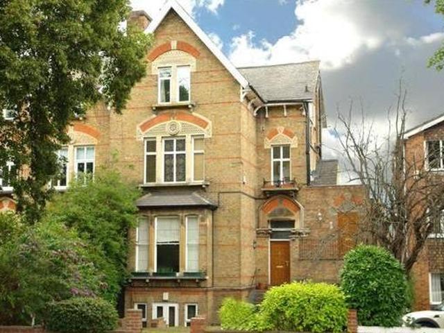 2 bedroom apartment for rent in Osborne Road Windsor Berkshire SL4