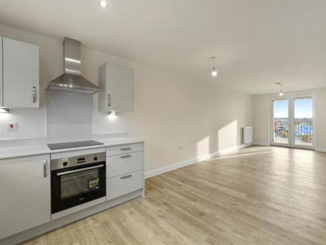 2 bedroom apartment for rent in Osprey Drive, Trumpington, Cambridge, CB2