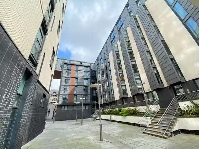 2 bedroom apartment for rent in Oswald Street, Glasgow G1