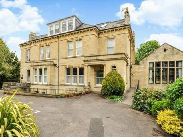 2 bedroom apartment for rent in Audley Park Road Bath BA1