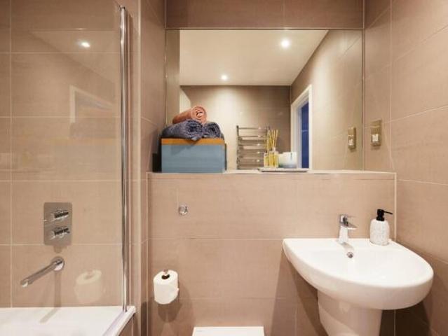 2 bedroom apartment for rent in Avebury Boulevard, Milton Keynes, MK9
