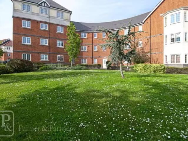 2 bedroom apartment for rent in Axial Drive, Colchester, Esint.