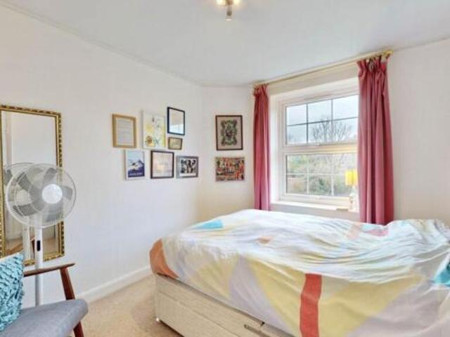 2 bedroom apartment for rent in Aylmer Road, East Finchley, N2