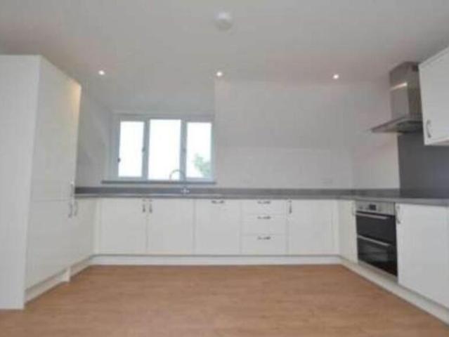 2 bedroom apartment for rent in Aylesbury Street, Fenny Stratford, MK2