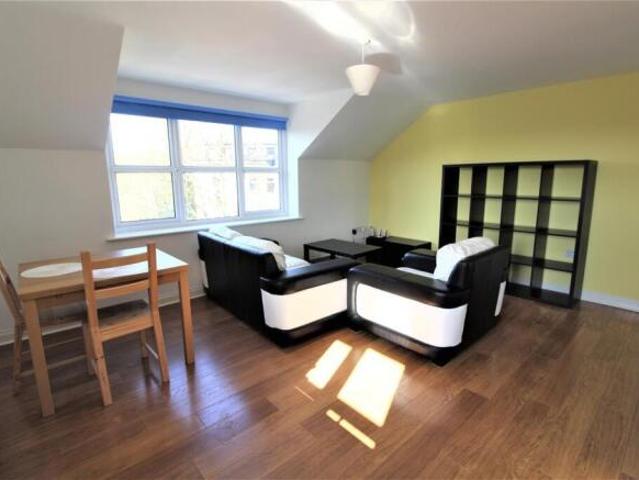 2 bedroom apartment for rent in Abbey Court, Leeds, LS5