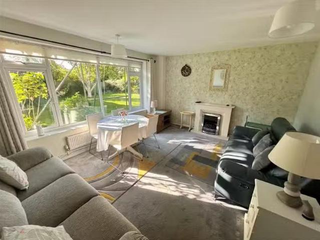 2 bedroom apartment for rent in Abbey Park, Beckenham, BR3