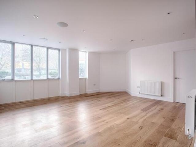 2 bedroom apartment for rent in Adelaide Street, St. Albans, Hertfordshire, AL3
