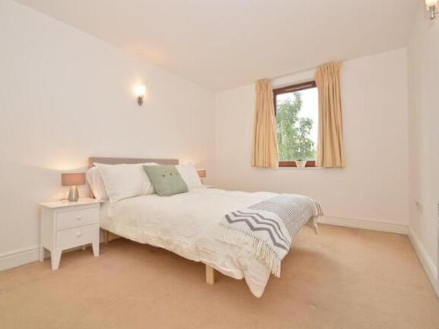 2 bedroom apartment for rent in Adler Street, London, E1