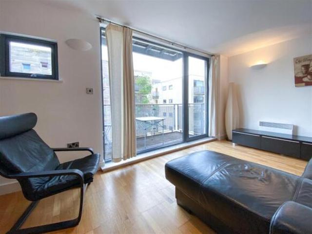 2 bedroom apartment for rent in Advent House 1 New Islington, M4