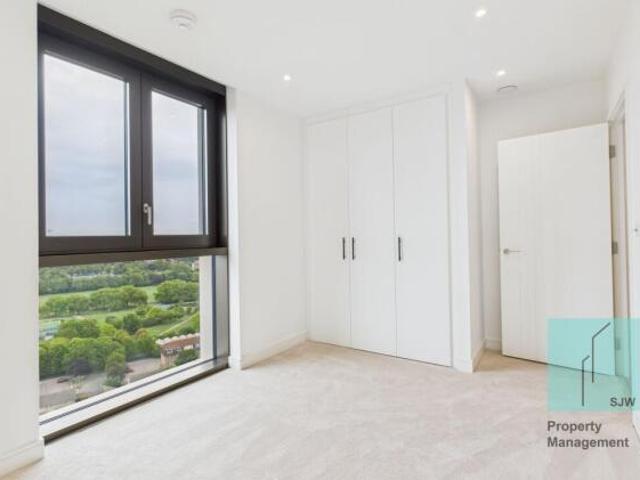 2 bedroom apartment for rent in Affinity View, London, E16