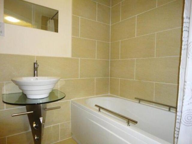 2 bedroom apartment for rent in Ahlux House, Millwright Street, LS2