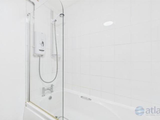 2 bedroom apartment for rent in Aigburth Road, Aigburth, L17