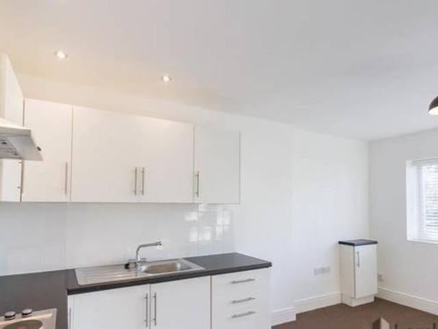 2 bedroom apartment for rent in Alcester Road Studley Warks B80