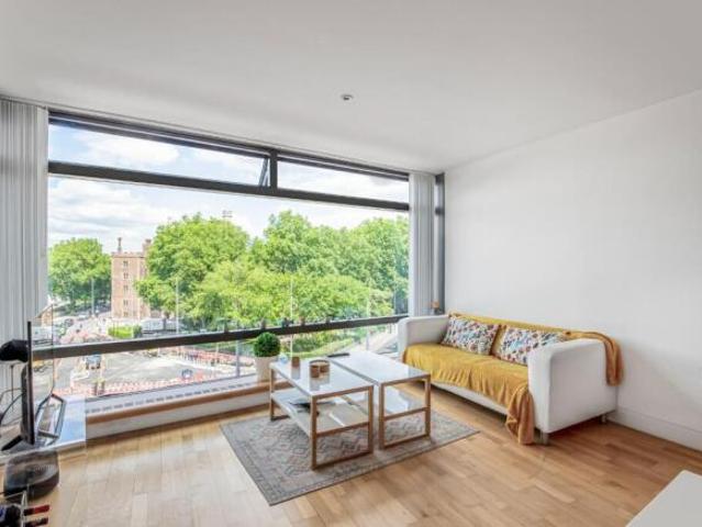 2 bedroom apartment for rent in Albert Embankment, SE1