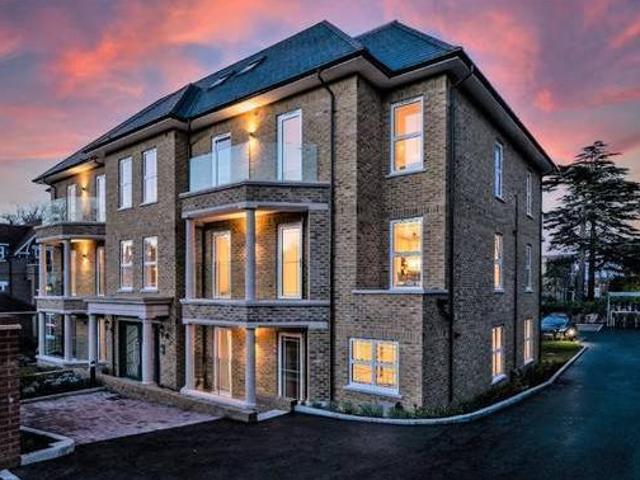 2 bedroom apartment for rent in Albury Road Guildford Surrey GU1