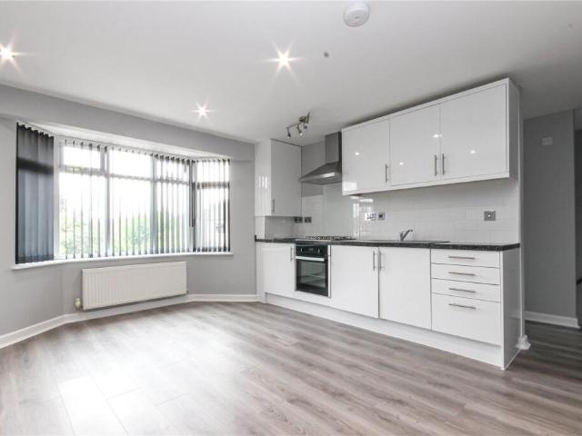 2 bedroom apartment for rent in Alderton Road, Horfield, Bristol, BS7